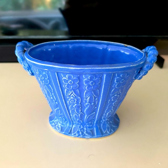 Accents | Vintage Japanese Ceramic Pottery Periwinkle Blue Planter Vase ...